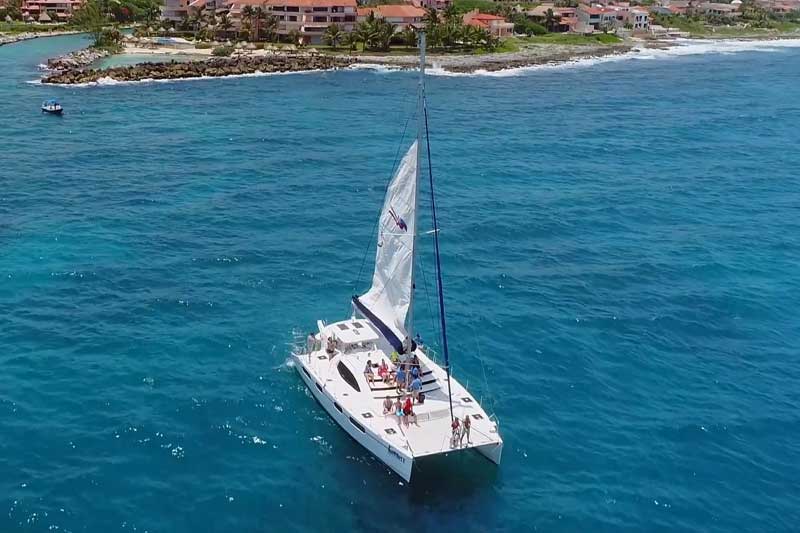 Luxury Sailing Catamaran | Simplex DMC